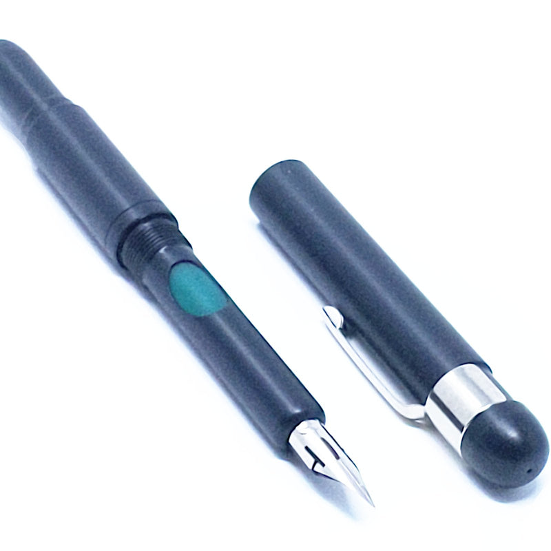 We make fountain pens for artists – Ackerman Pens